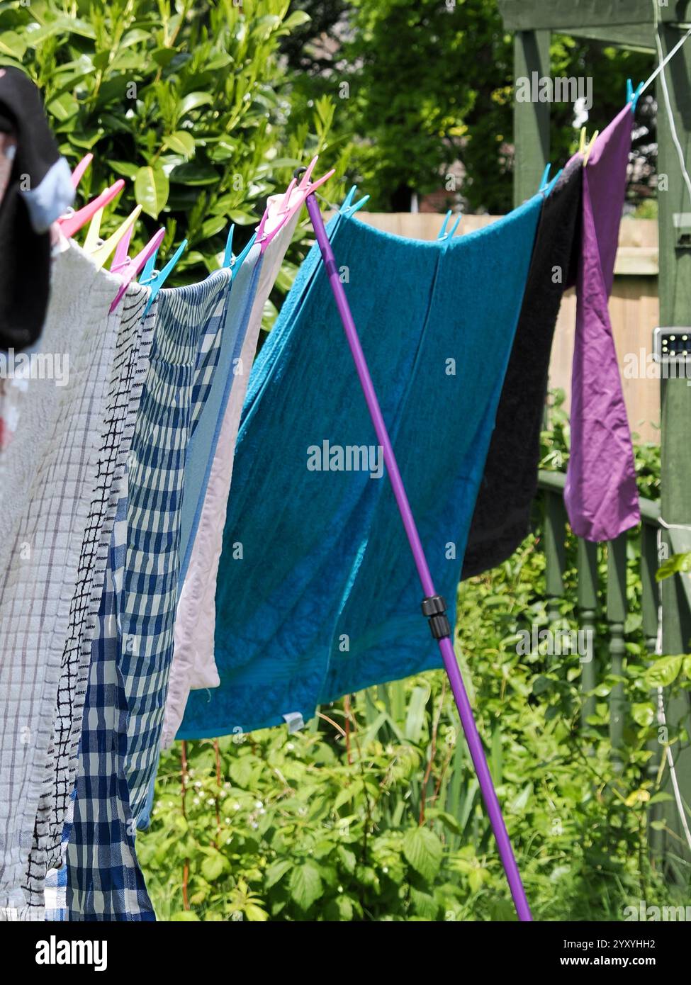 Laundry pole hi-res stock photography and images - Alamy