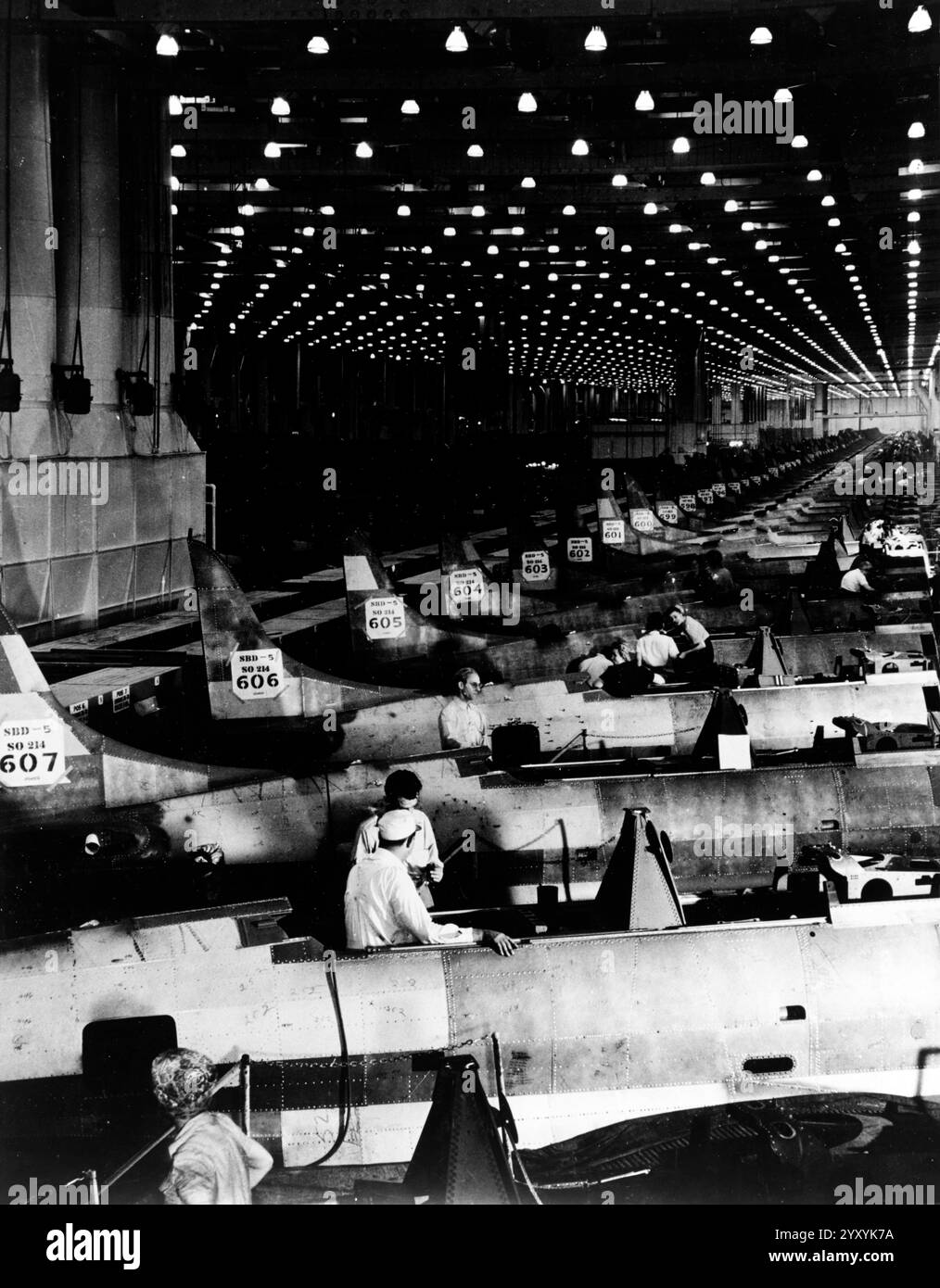 Douglas aircraft plant, El Segundo, California (USA)- SBD-5 Dauntless ...