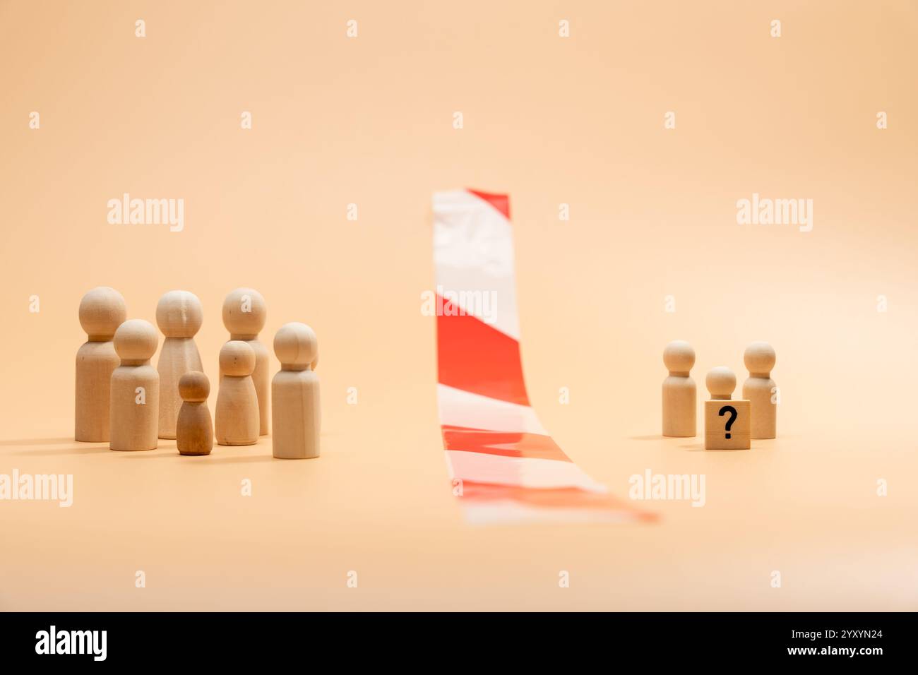 Difference between small large hi-res stock photography and images - Alamy