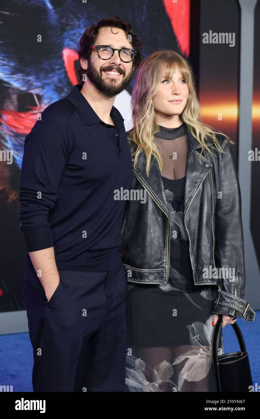 Josh Groban und Natalie McQueen bei der Premiere des Kinofilms Sonic ...