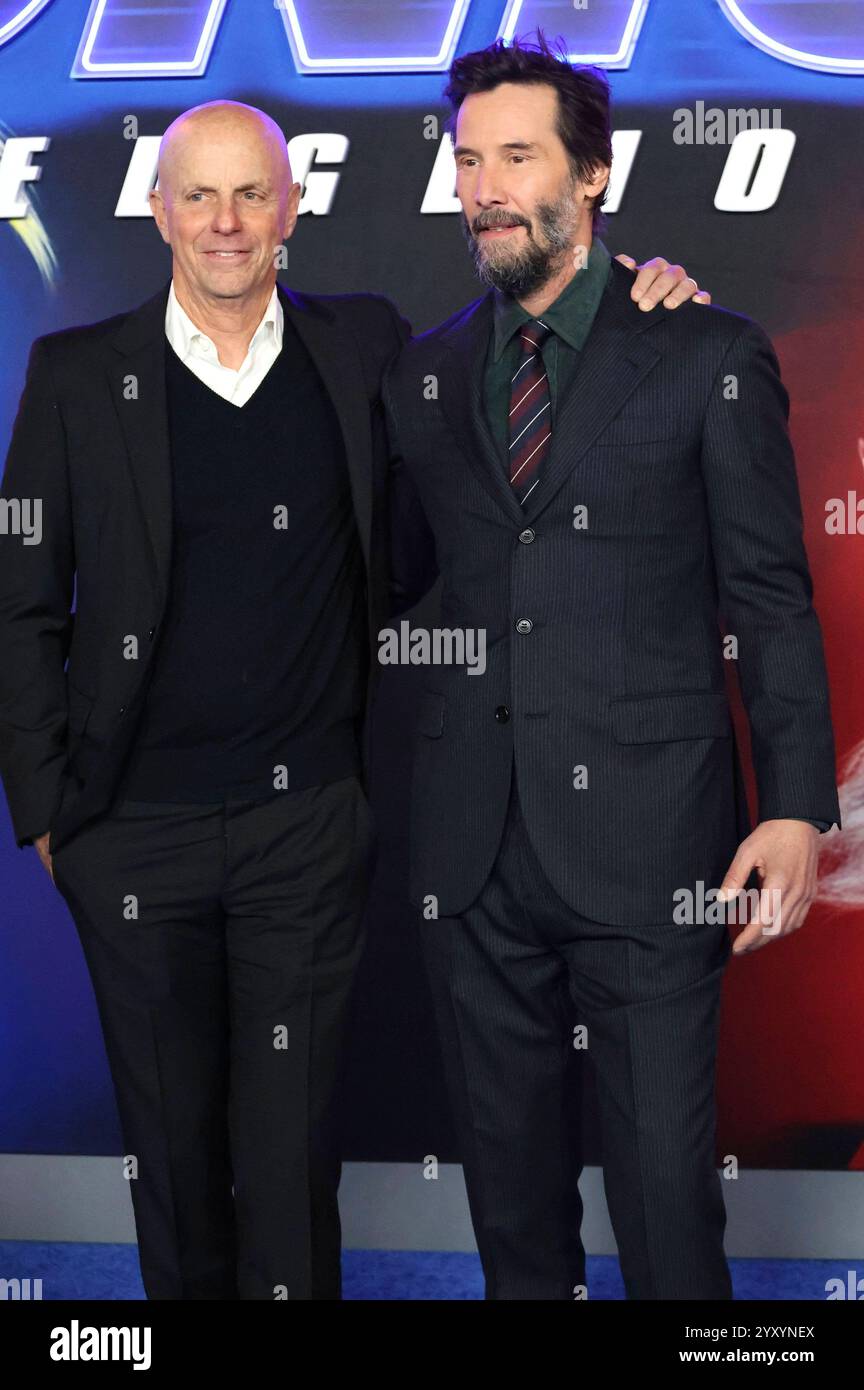 Neal H. Moritz und Keanu Reeves bei der Premiere des Kinofilms Sonic ...