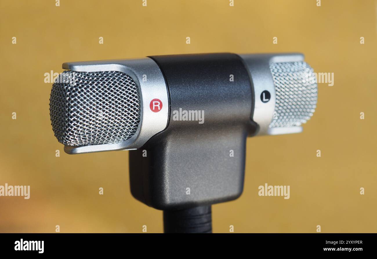 Audio recording device hi-res stock photography and images - Alamy