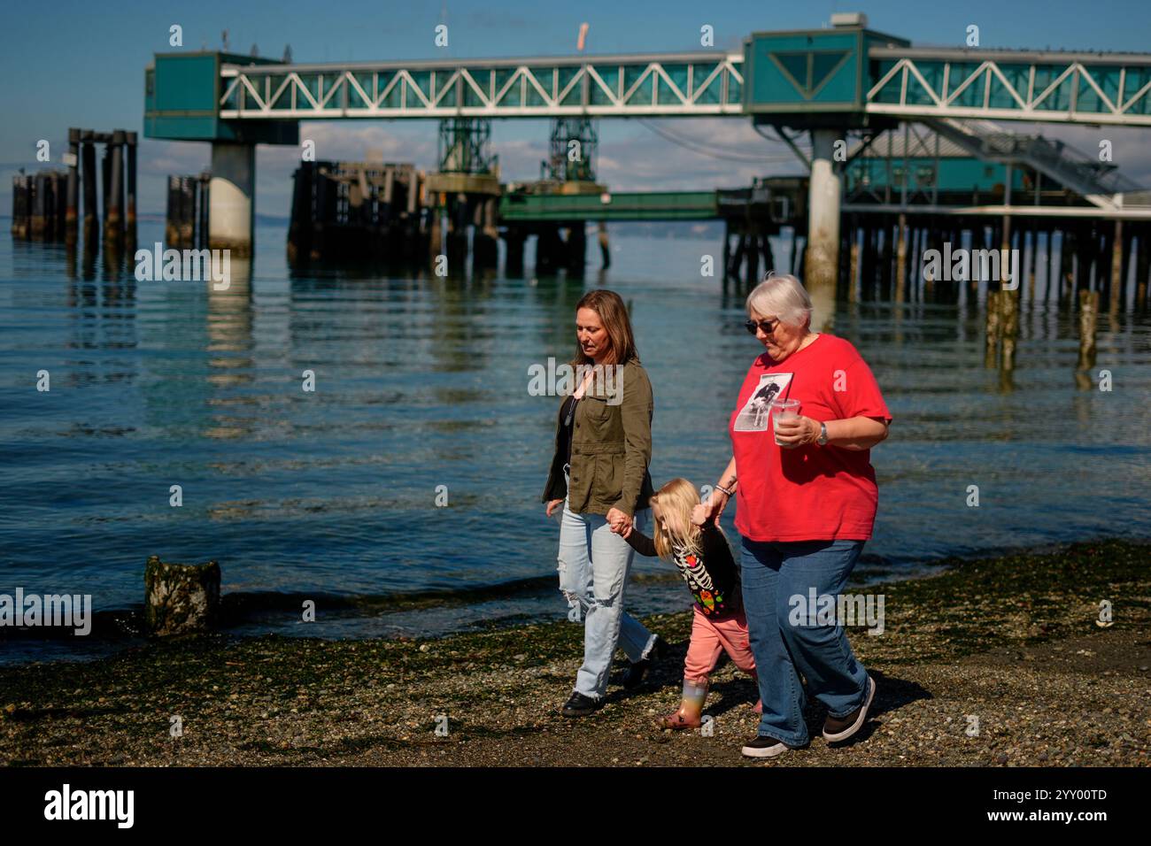 Jen Dold, whose brother, Alex Dold, lived with schizophrenia and died ...