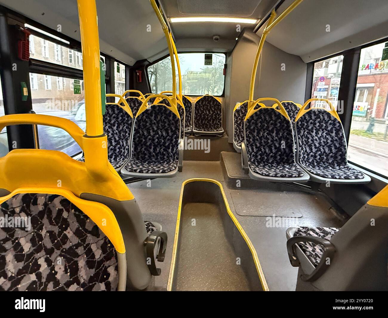 BVG Bus Sitze im hinteren Teil Linienbus *** BVG bus seats in the back ...