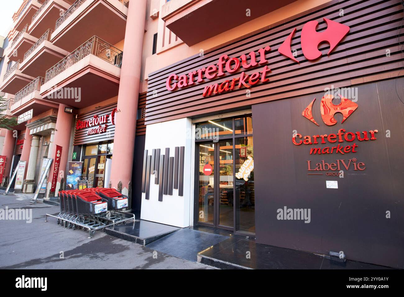 Carrefour market hi-res stock photography and images - Alamy