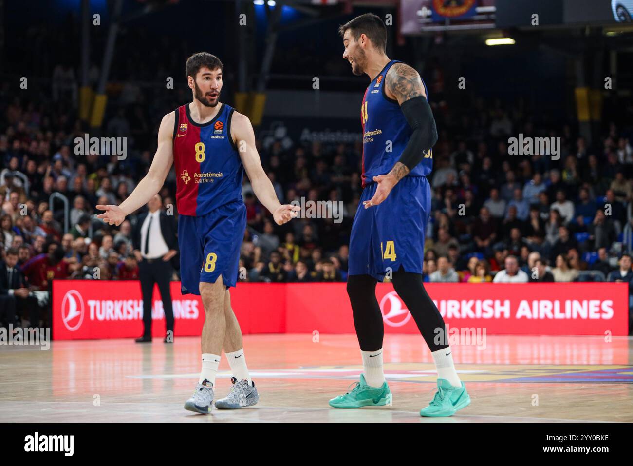 Dario Brizuela Arrieta of FC Barcelona and Guillermo Gustavo Willy ...