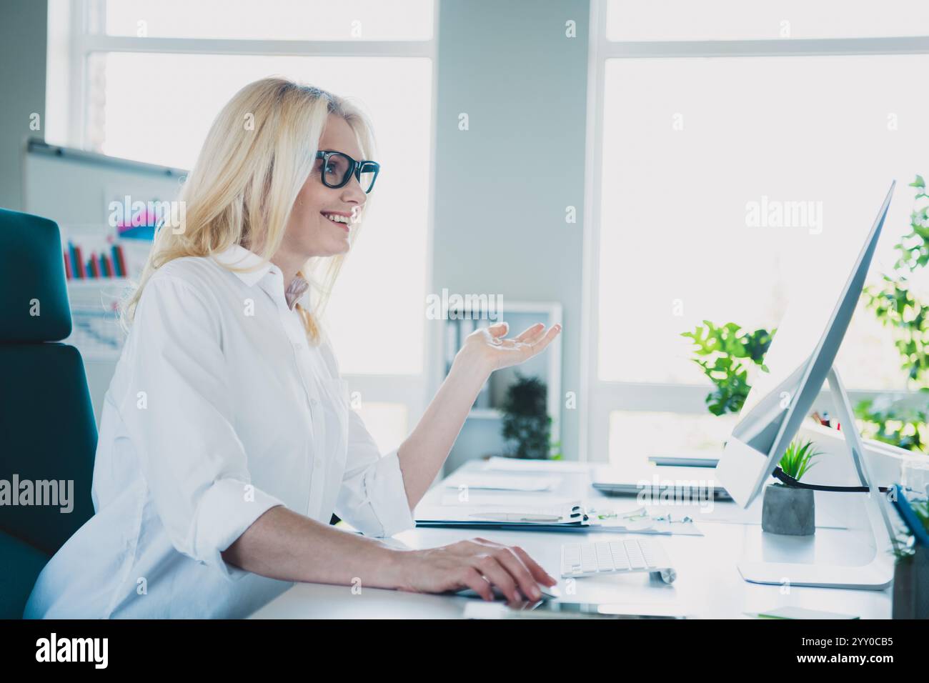 Photo of ceo business corporation blonde hair lady wearing formal white ...