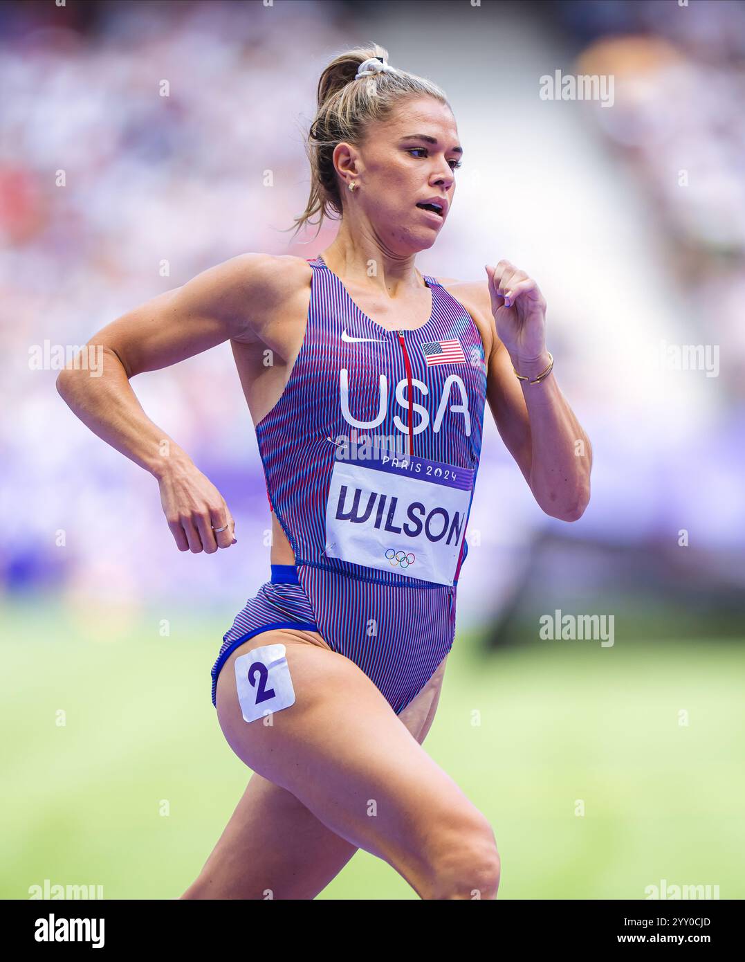 Allie Wilson participating in the 800 meters at the Paris 2024 Olympic ...