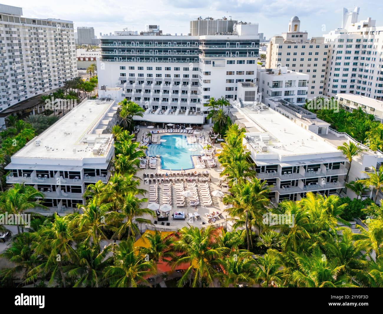 The Ritz-Carlton Miami Beach embodies timeless luxury and elegance ...