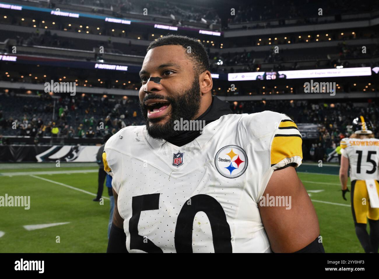 Pittsburgh Steelers linebacker Elandon Roberts (50) looks on after an ...