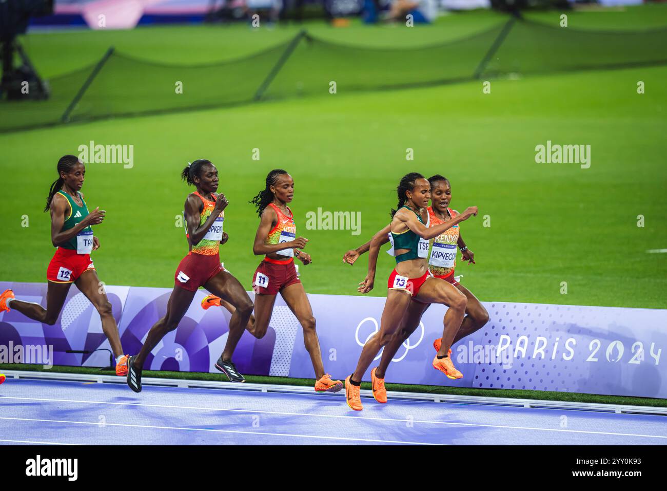 Clash in race between Faith Kipyegon and Gudaf Tsegay in the 5000 ...