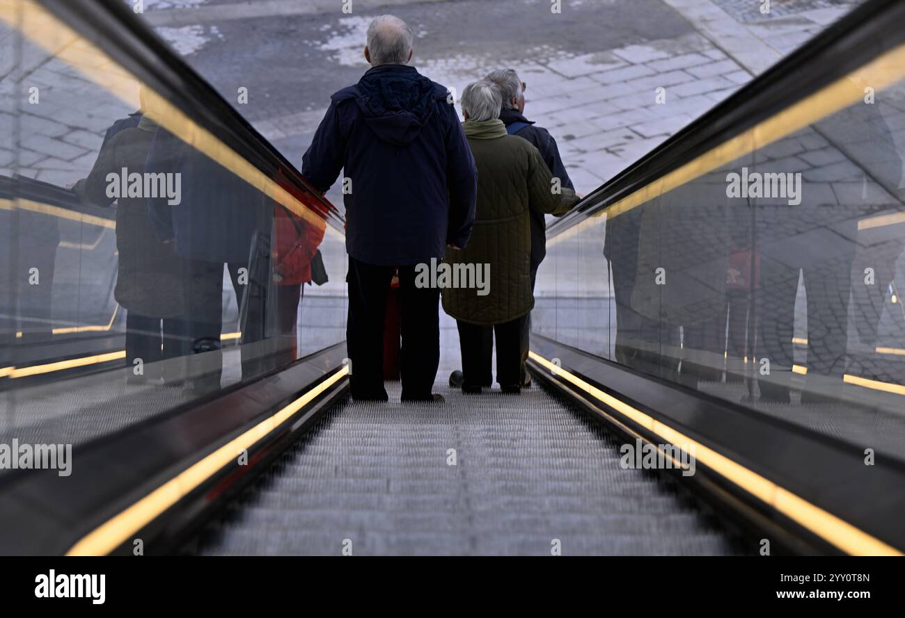 Mons, Belgium. 18th Dec, 2024. Opening of the new Mons train station ...