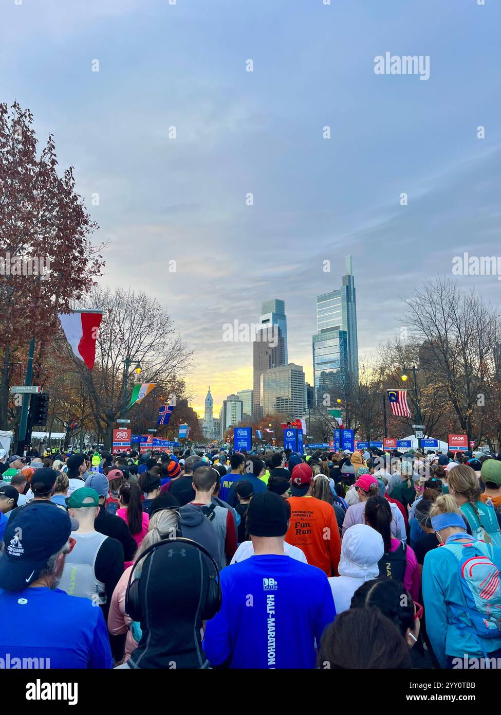 Starting line of the Philadelphia Marathon 2024 Stock Photo - Alamy