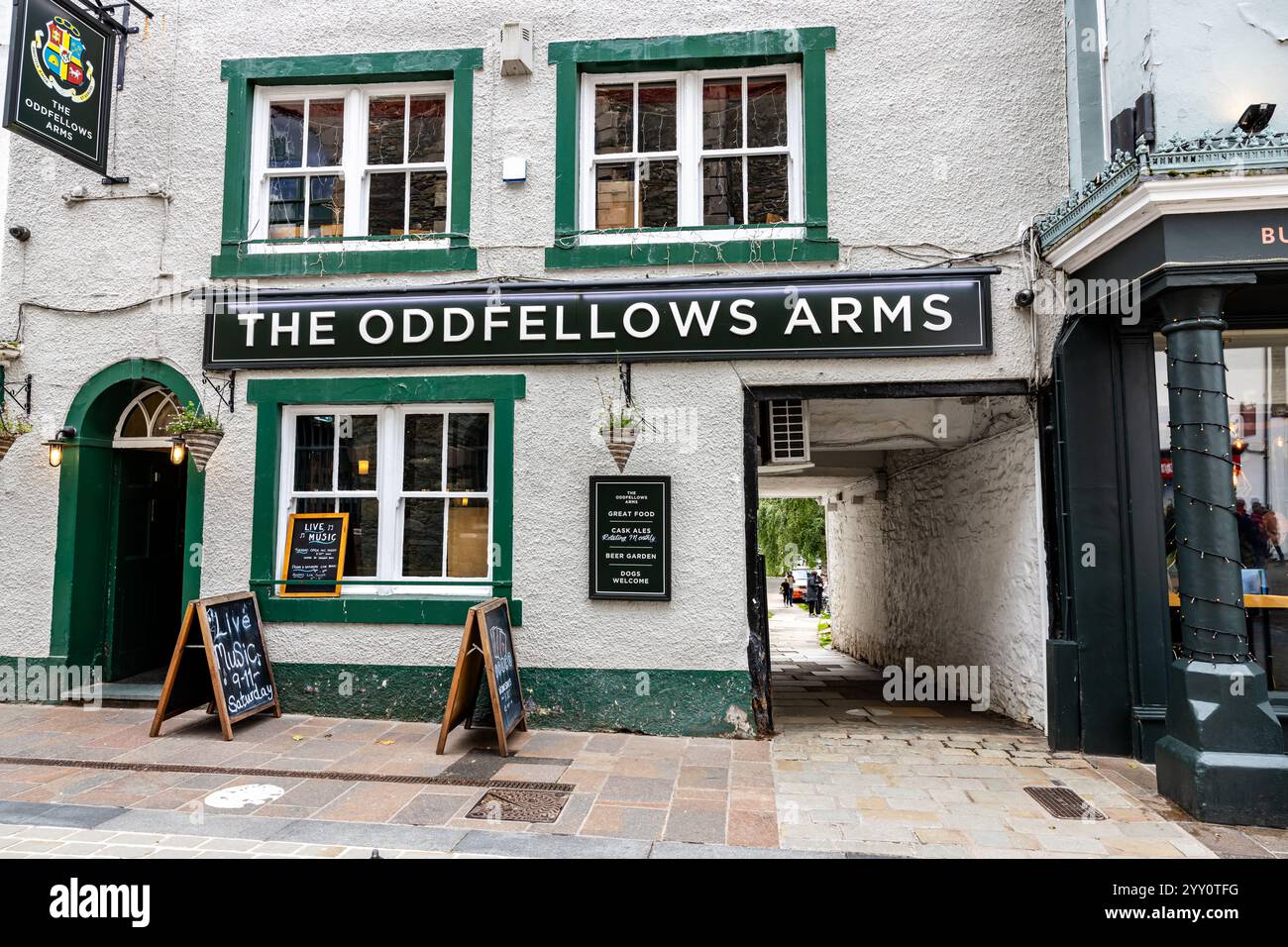 The Oddfellows Arms, Keswick, Lake District, Cumbria, England, UK Stock Photo - Alamy