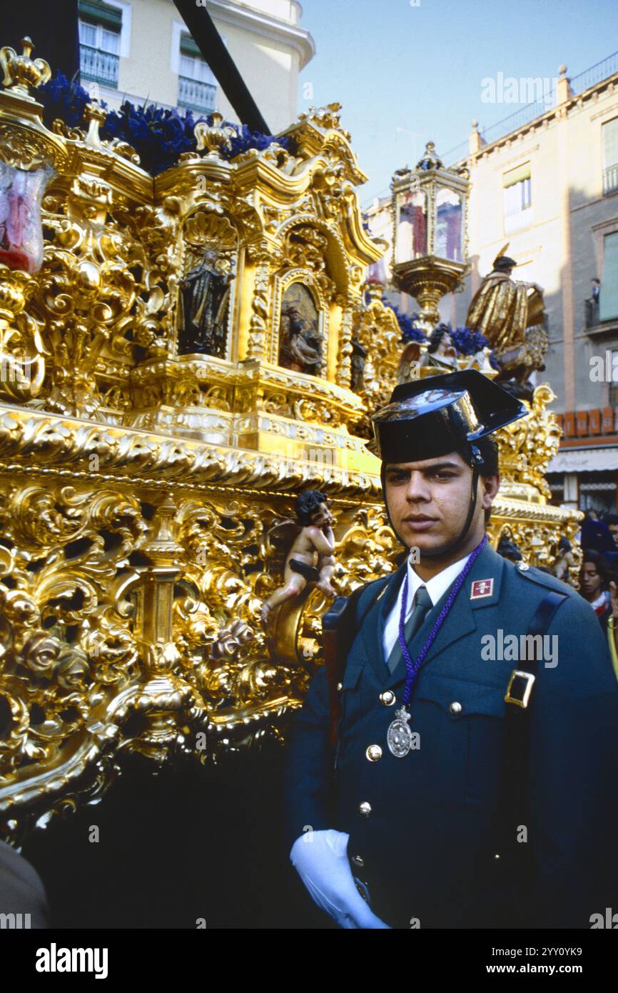 - Seville, procession of holy Friday of Easter - Siviglia, processione ...