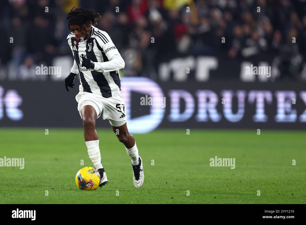 Samuel Mbangula of Juventus Fc in action during the Coppa Italia round ...