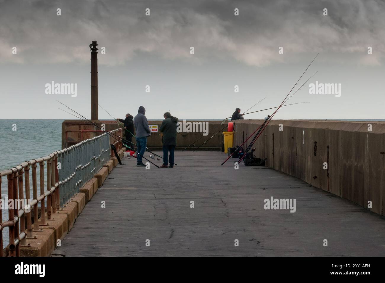 Metal rails on pier hi-res stock photography and images - Alamy