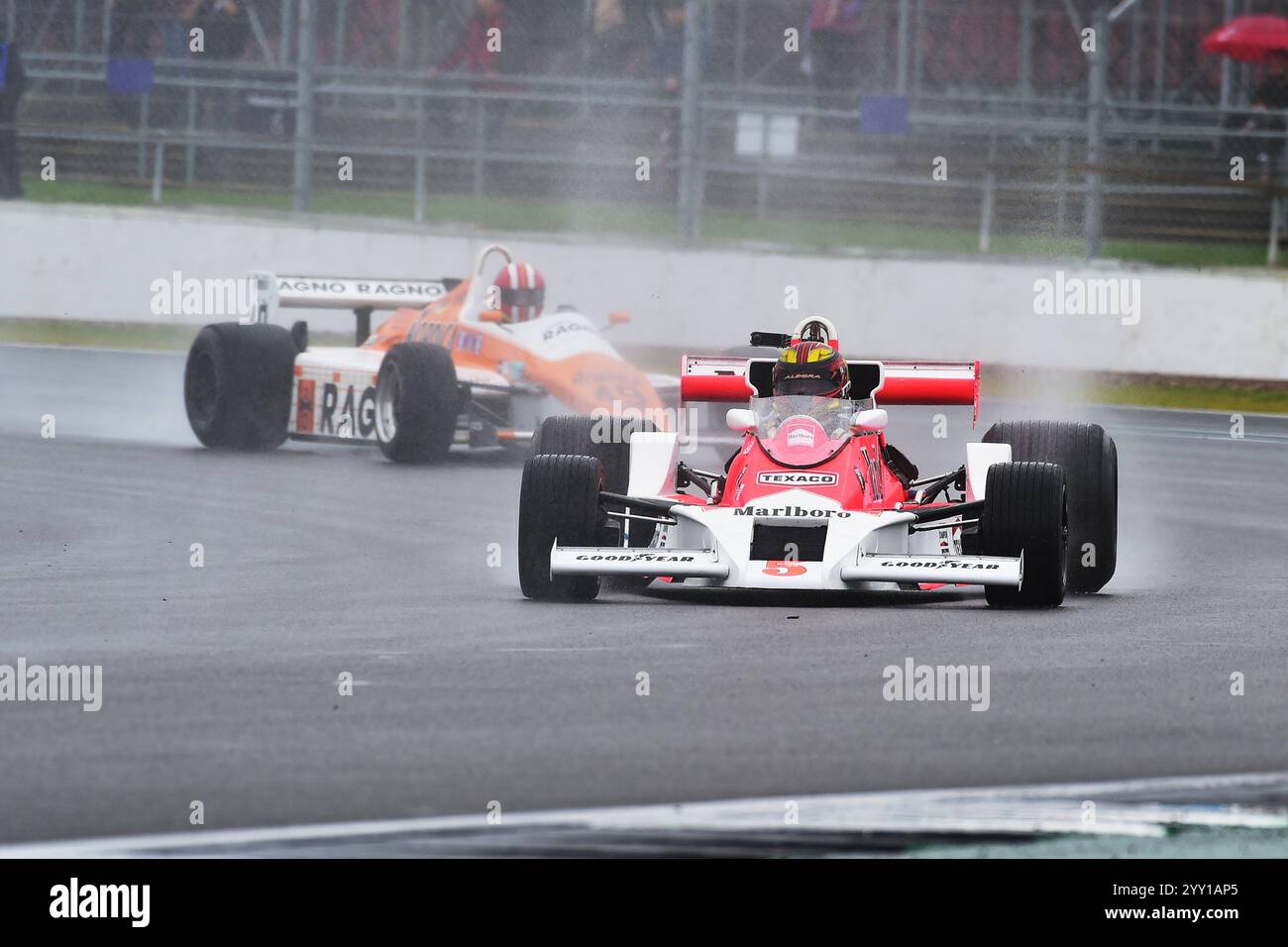 Carlos De Quesada, McLaren M26, Masters Racing Legends Formula One 1966 ...