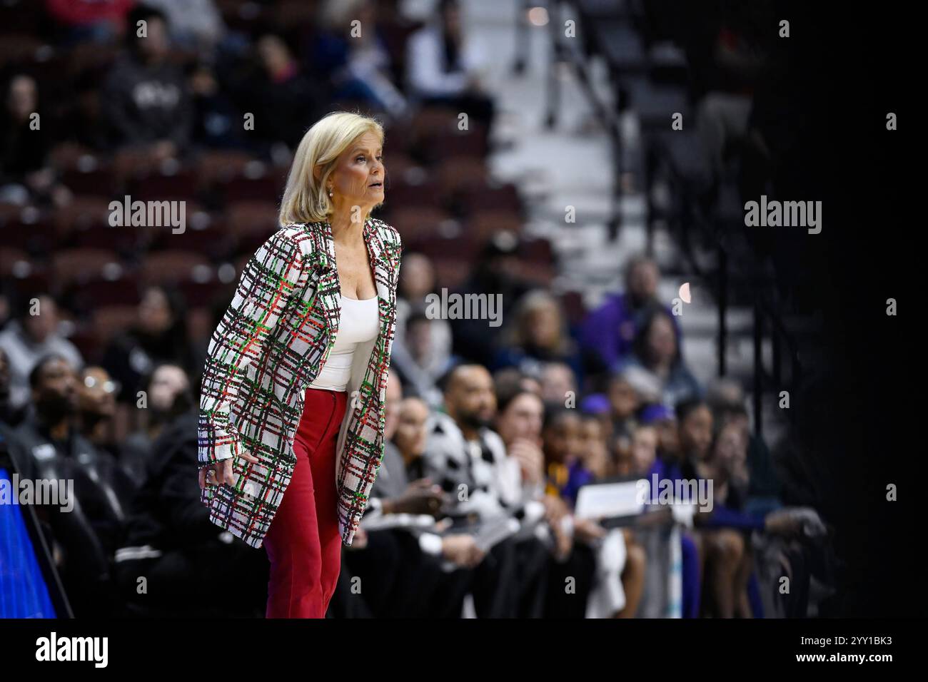 LSU head coach Kim Mulkey in the first half of an NCAA college ...