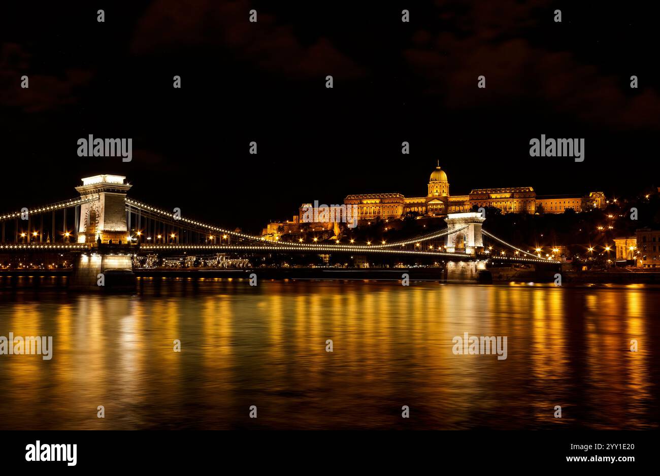 Chain bridge and Buda Castle illuminated at night. Castle hill. Budai ...