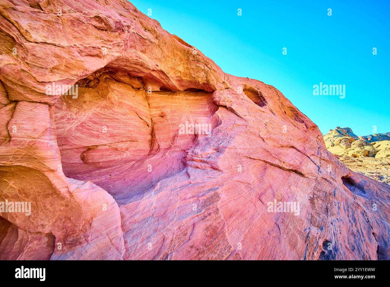 Desert rock striations hi-res stock photography and images - Alamy
