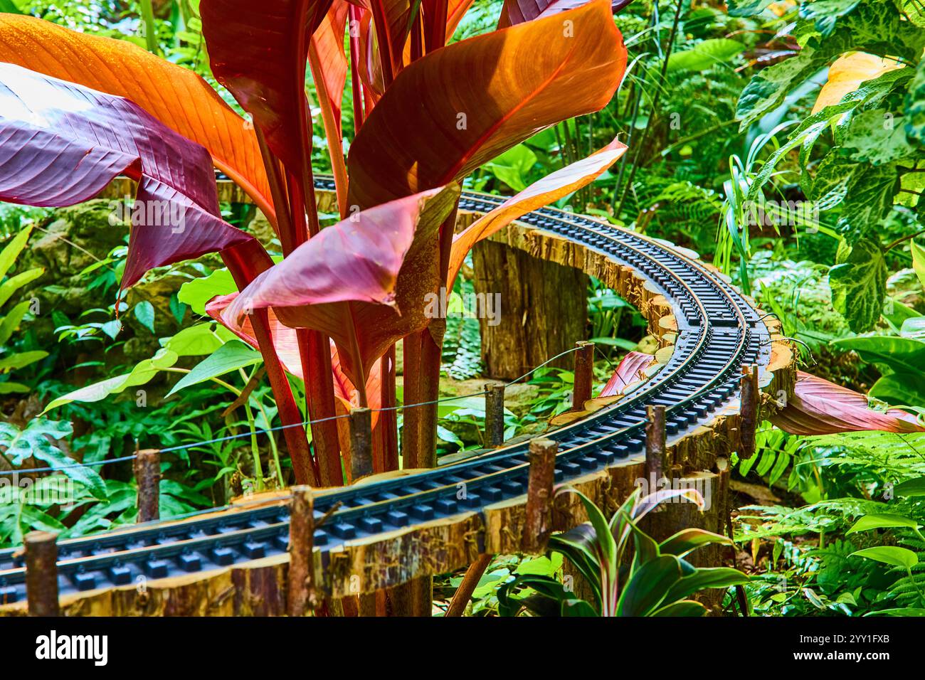 Model train botanical garden hi-res stock photography and images - Alamy