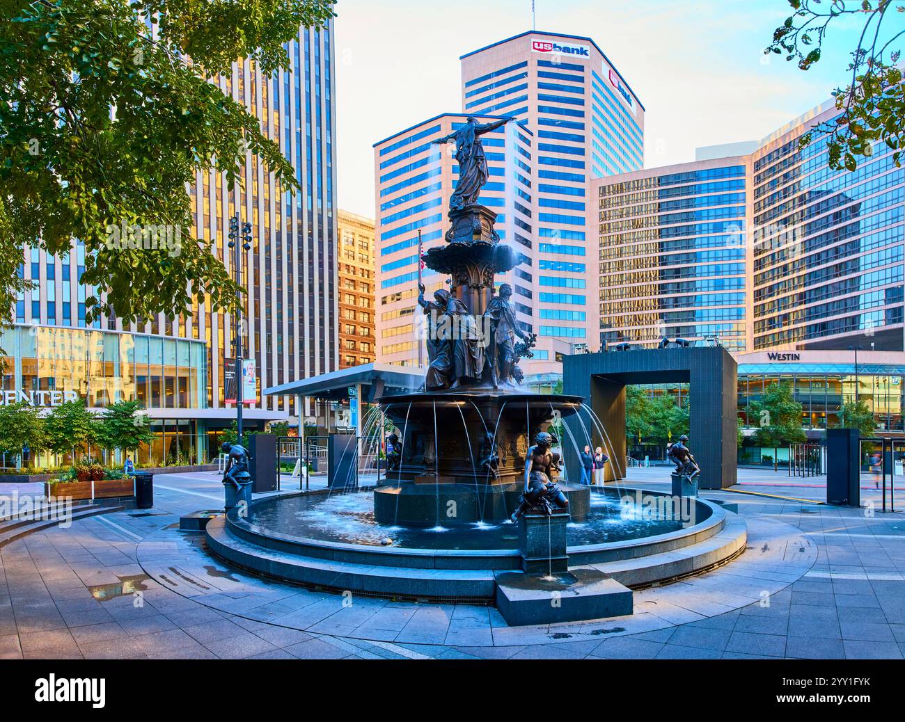 Vibrant Fountain Square with Modern Skyline Motion Perspective Stock ...
