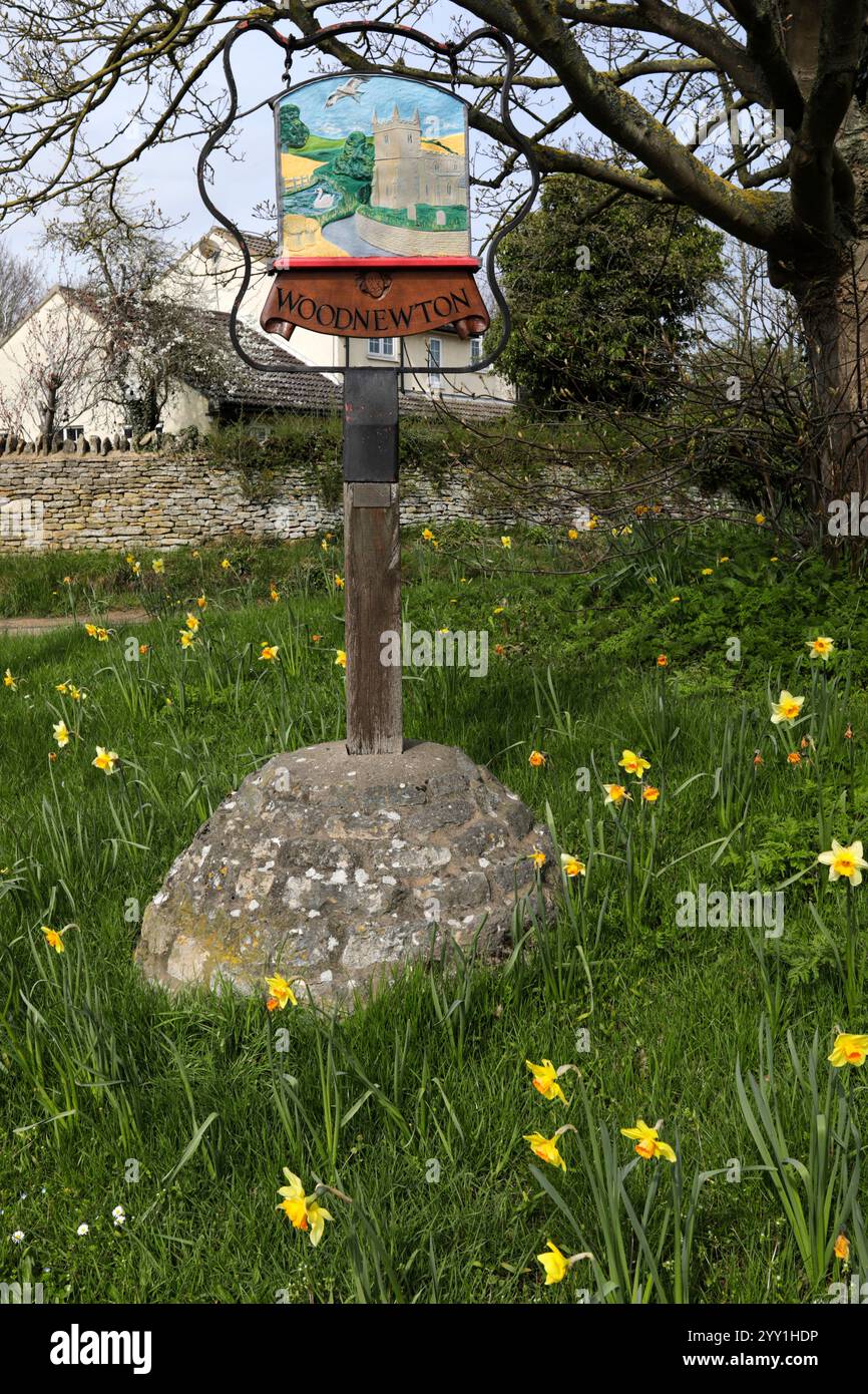 Cottages northamptonshire hi-res stock photography and images - Alamy