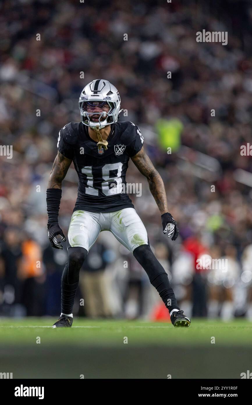 Las Vegas Raiders cornerback Jack Jones (18) in coverage against the ...