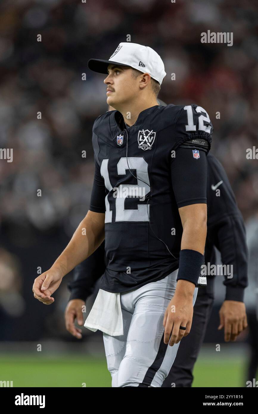 Las Vegas Raiders quarterback Aiden O'Connell against the Atlanta ...