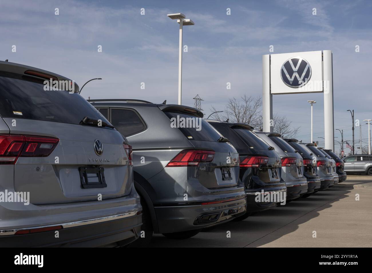 Lafayette - December 17, 2024: Volkswagen Tiguan display at a ...