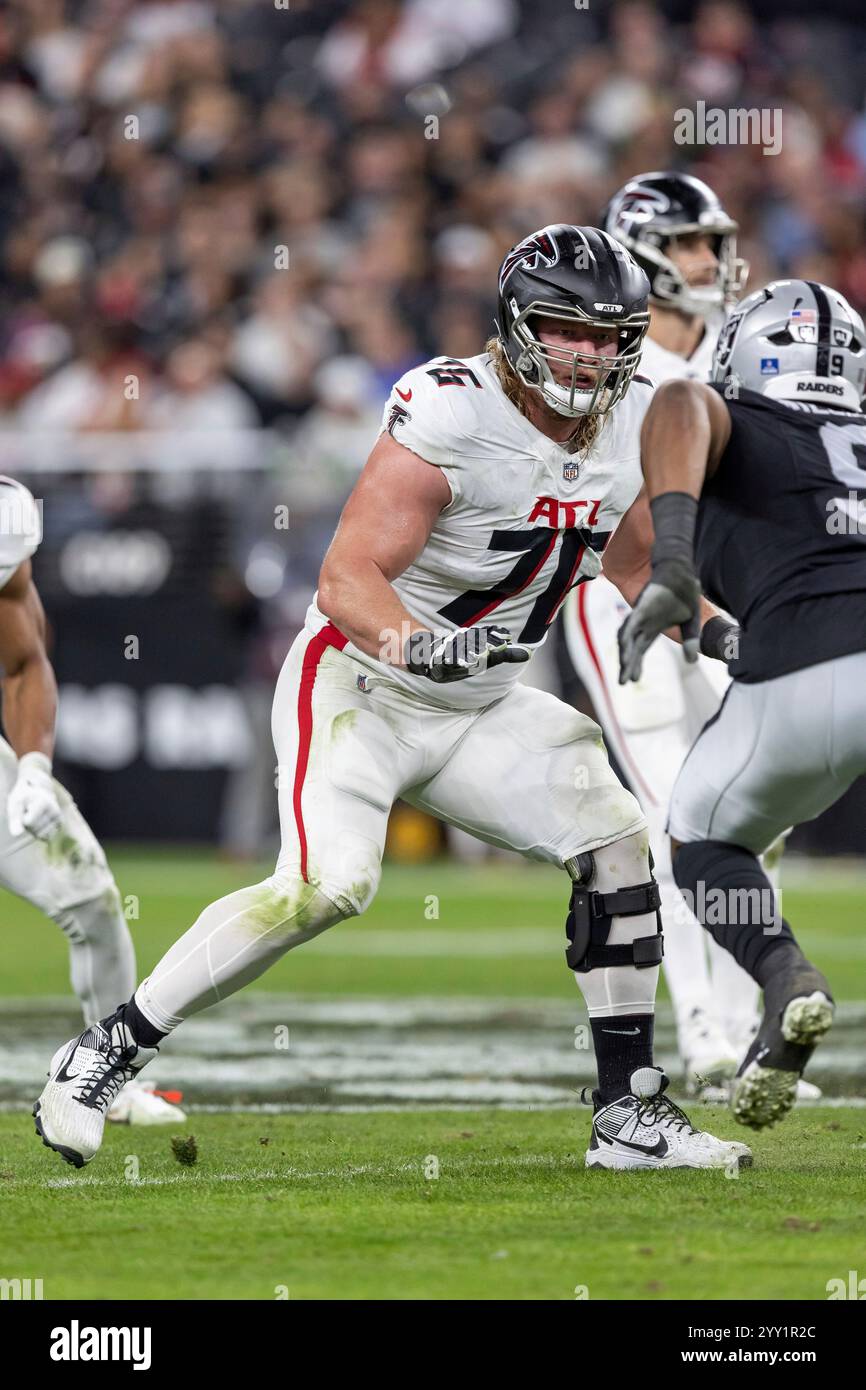 Atlanta Falcons tackle Kaleb McGary (76) blocks against the Las Vegas ...