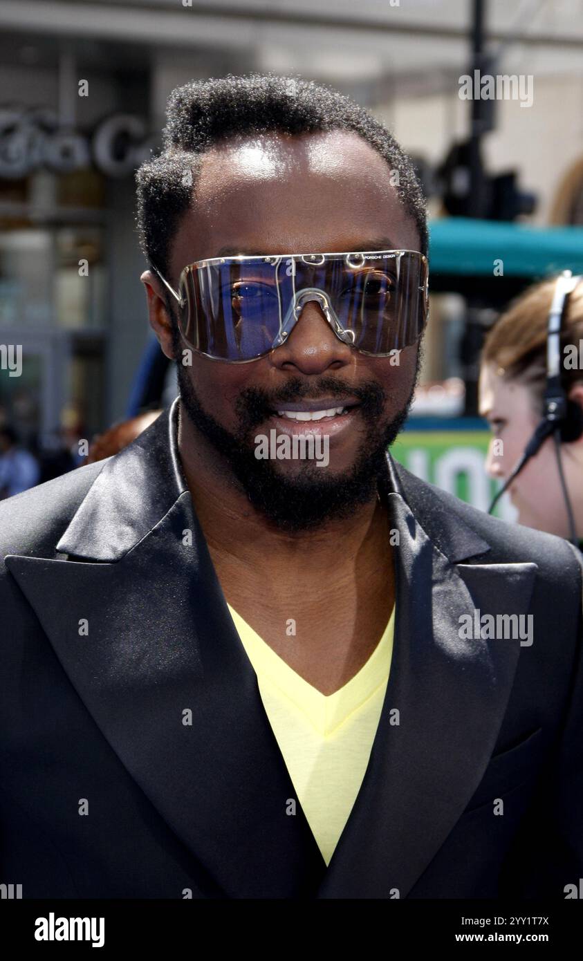 HOLLYWOOD, CA - APRIL 10, 2011: Will.i.am at the Los Angeles premiere ...