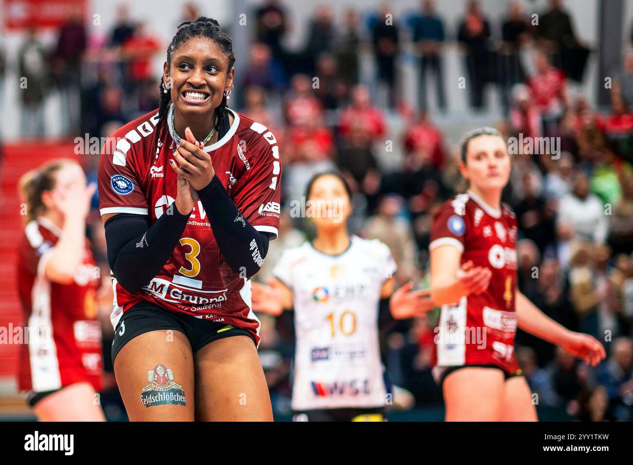 Potsdam, Germany. 18th Dec, 2024. Volleyball, Women: DVV Cup, SC ...