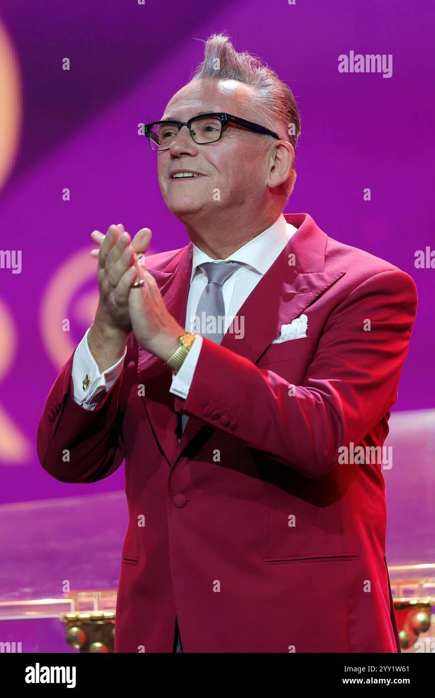 Udo Jürgens Forever - Die Show zu seinem 90. Geburtstag Götz Alsmann ...