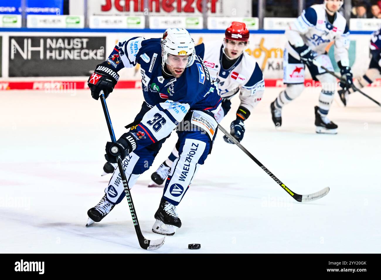 Brandon Gormley (Iserlohn Roosters, #36) w84, GER, Iserlohn Roosters vs ...