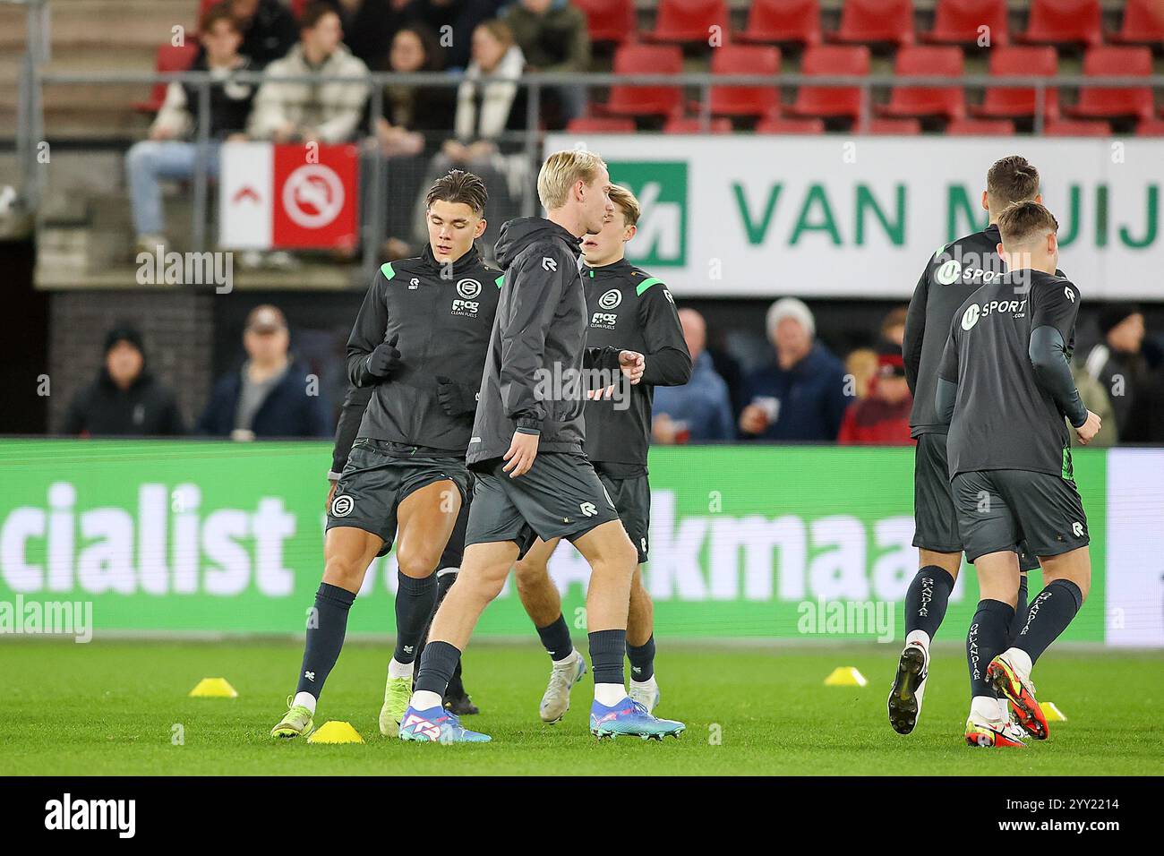 Alkmaar, Netherlands. 18th Dec, 2024. ALKMAAR - 18-12-2024, AFAS Stadium. Dutch cup Football ...