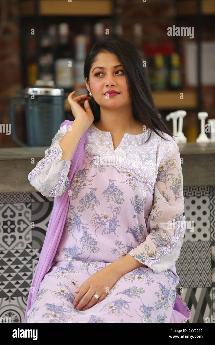 Beautiful woman bright purple hi-res stock photography and images - Alamy