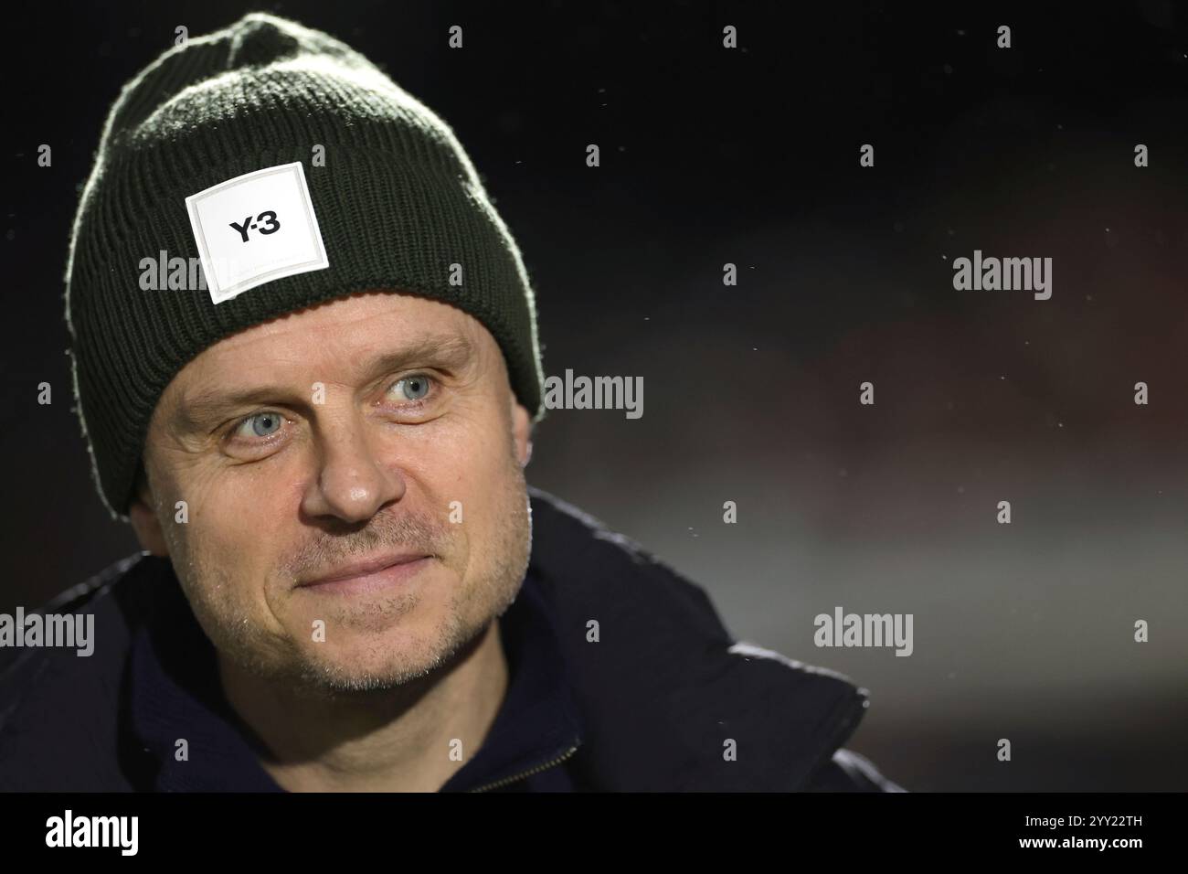 Bayern Munich's coach Alexander Straus watches his players warm up ...