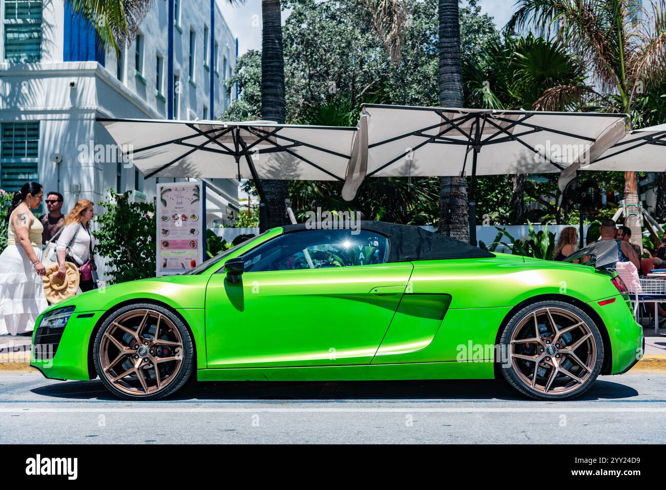 Miami Beach, Florida USA - June 5, 2024: 2014 Audi R8 green luxury car ...