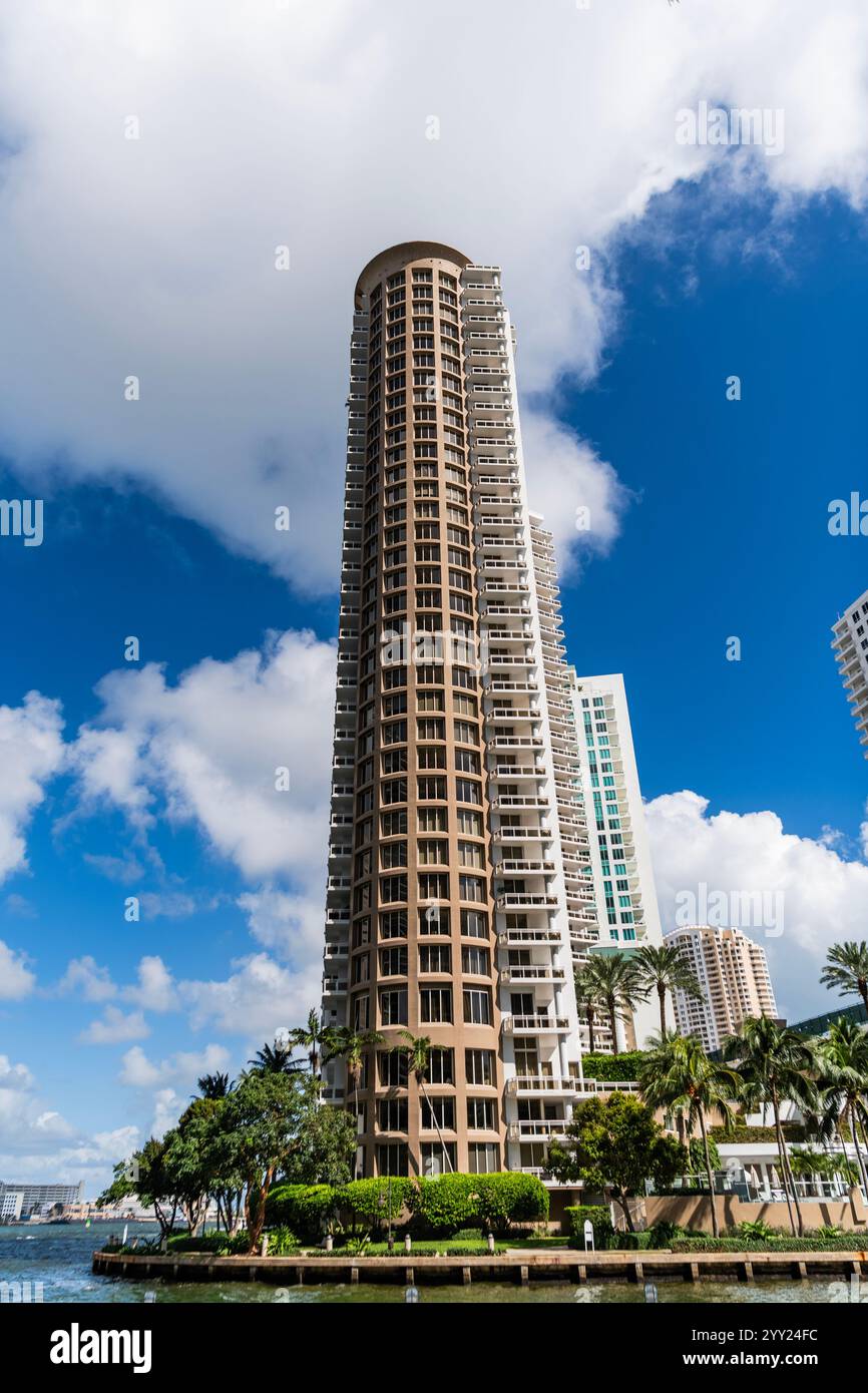 Modern structural building. Skyscraper in city. City downtown with ...