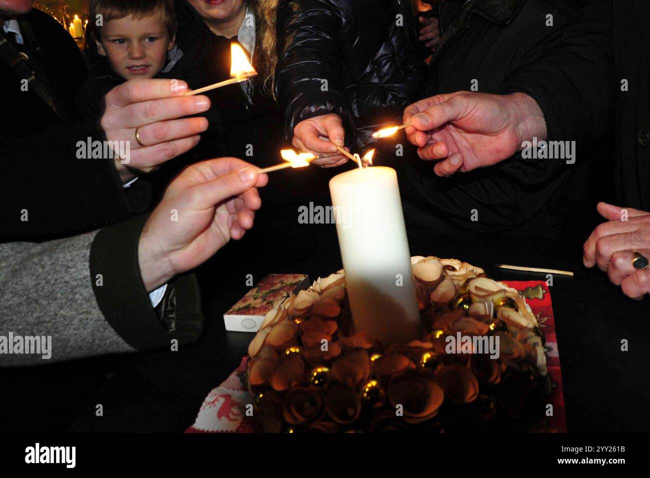 advent wreath with one lit candle on the first advent advent wreath on ...