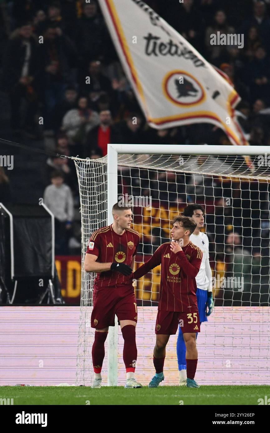 Artem Dovbyk of A.S. Roma celebrates after scoring the goal to make it ...