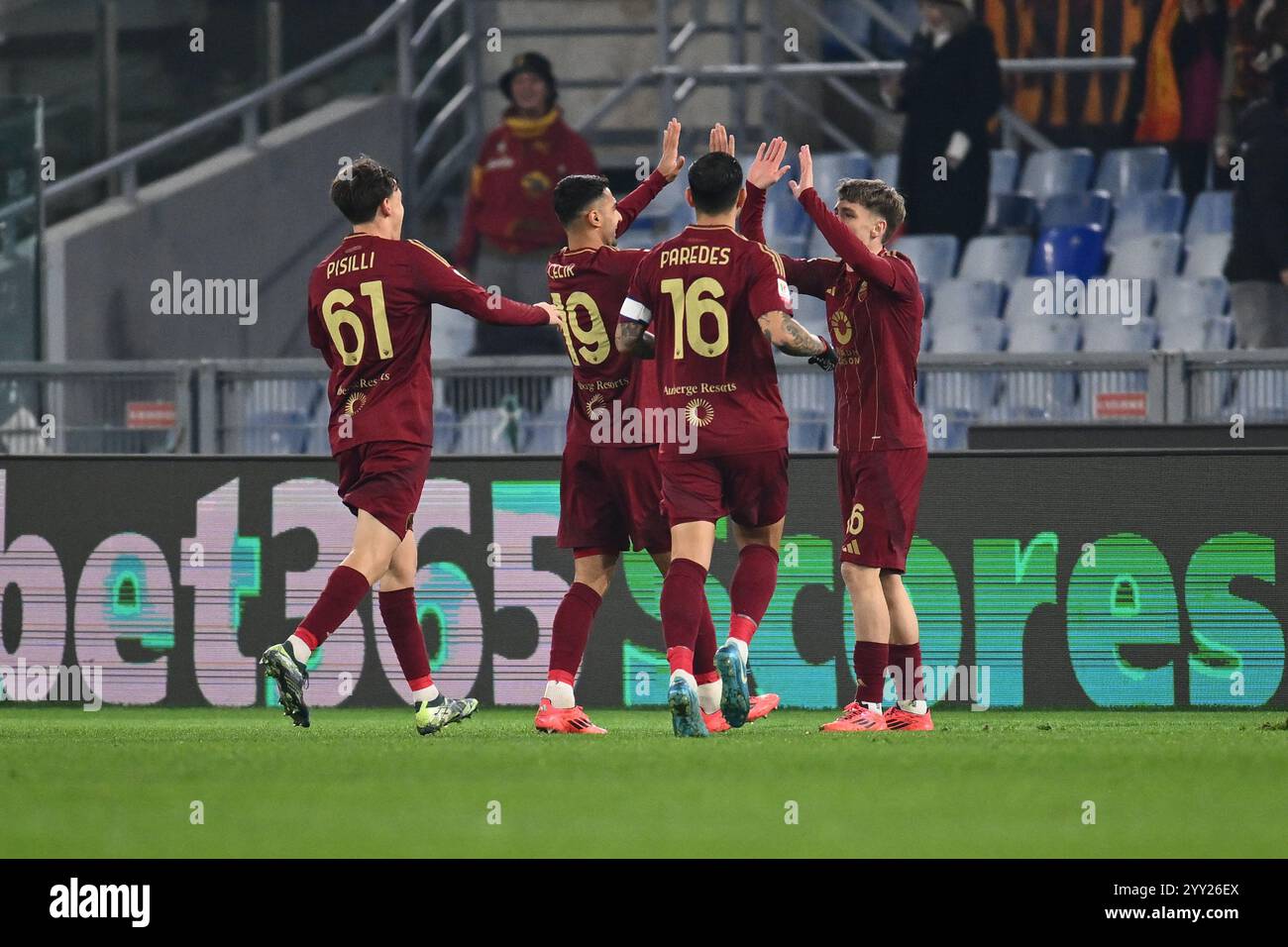 Alexis Saelemaekers of A.S. Roma celebrates the gol of Artem Dovbyk of ...