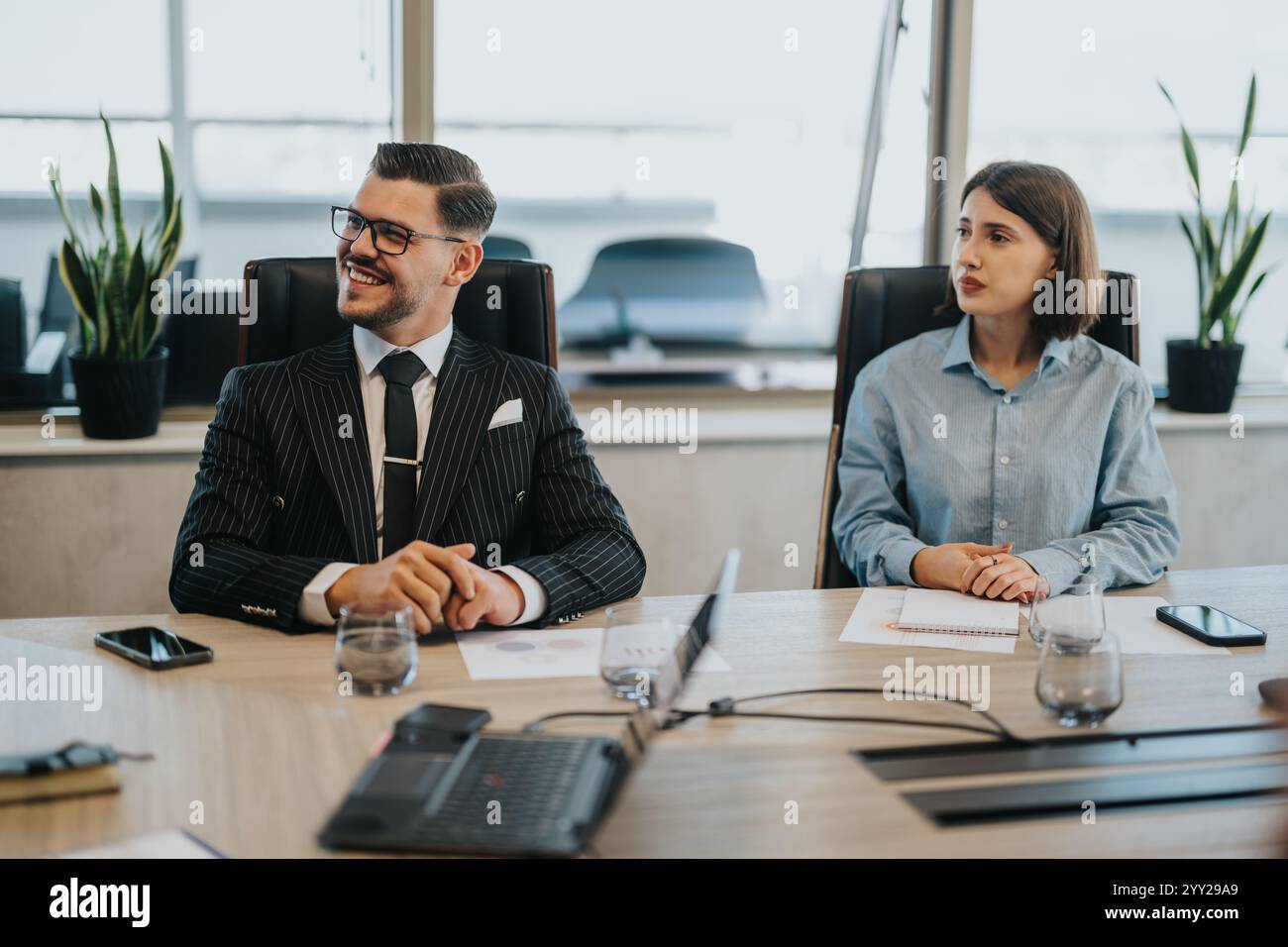 Multiracial people in a collaborative office meeting setting Stock ...