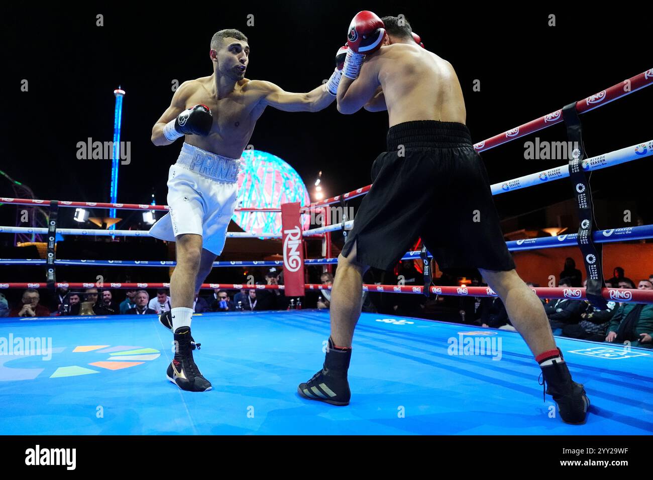 Aadam Hamed (left) in action against Jesus Gonzalez at Boulevard World ...