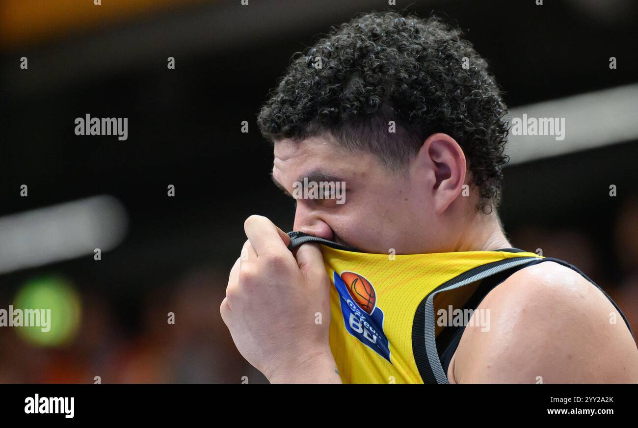 18 December 2024, Saxony-Anhalt, Weißenfels: Basketball: Bundesliga ...