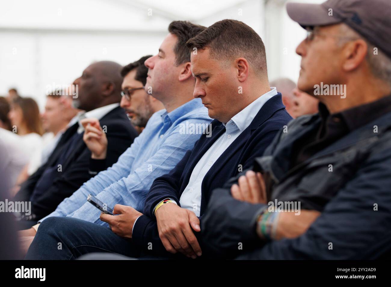 Ft partner hi-res stock photography and images - Alamy
