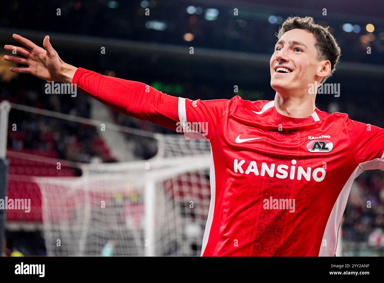 Alkmaar, Netherlands. 18th Dec, 2024. ALKMAAR, NETHERLANDS - DECEMBER 18: Ruben van Bommel of AZ ...