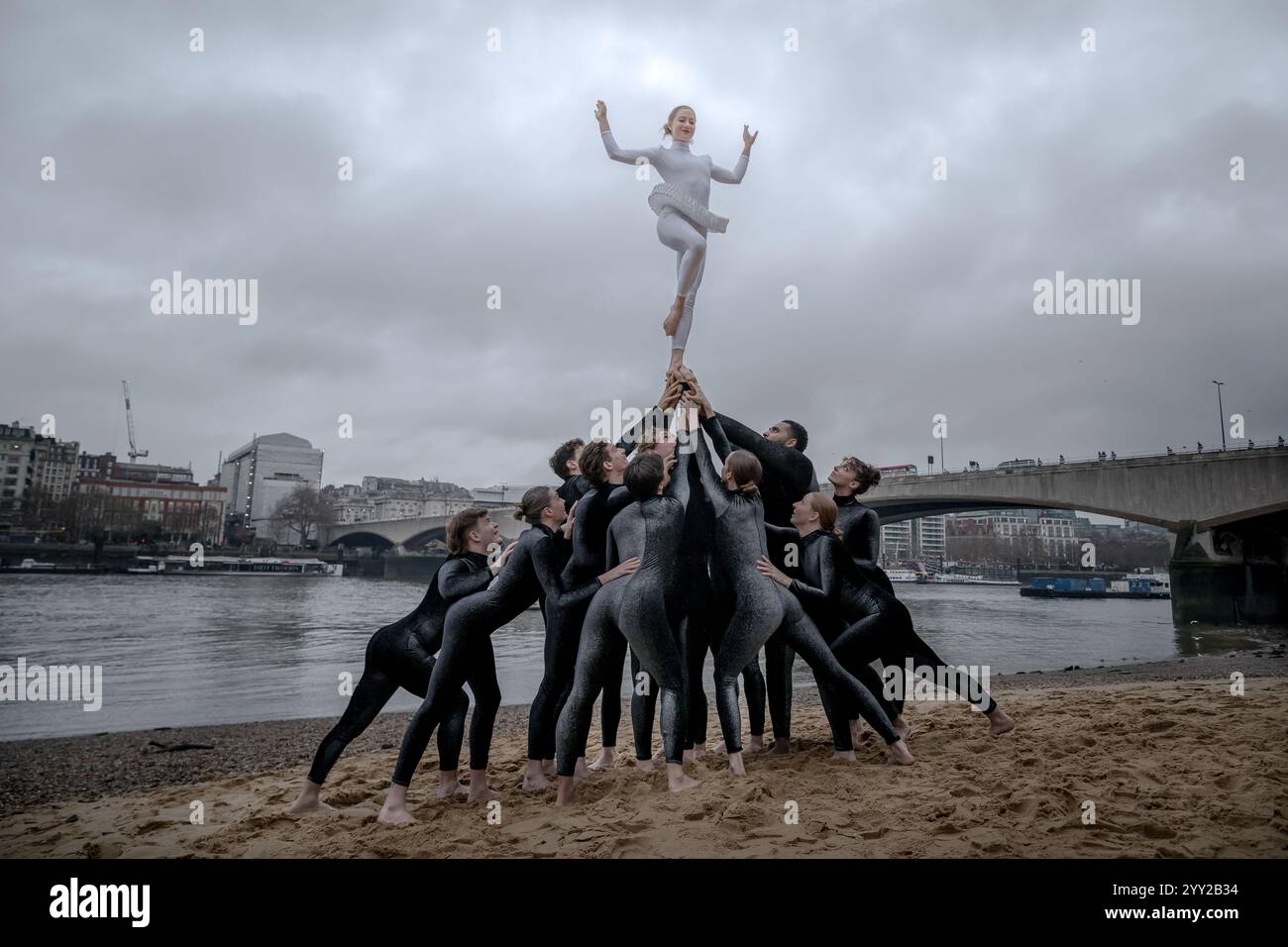London, UK. 17th December 2024. Acrobatic performers from Australian ...